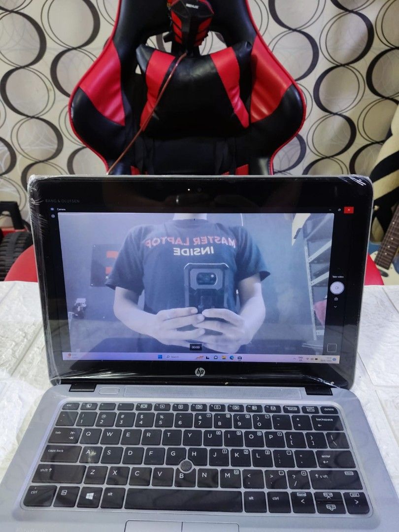 [FULL HD] Laptop Slim HP Elitebook 820 N75 Core i5-6200 RAM 8GB/SSD 256Gb Mulus like new ...