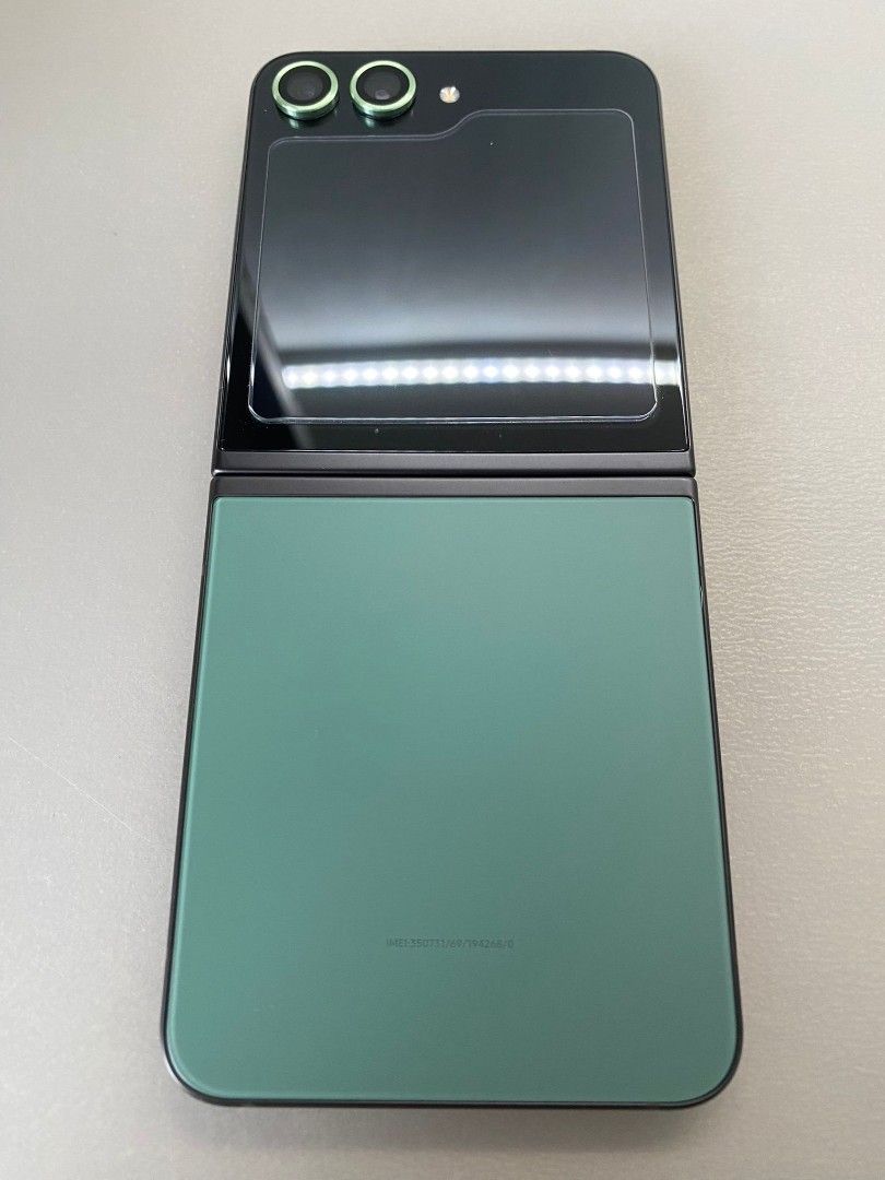Galaxy Z Flip 5 Green 512GB, Mobile Phones & Gadgets, Mobile Phones ...