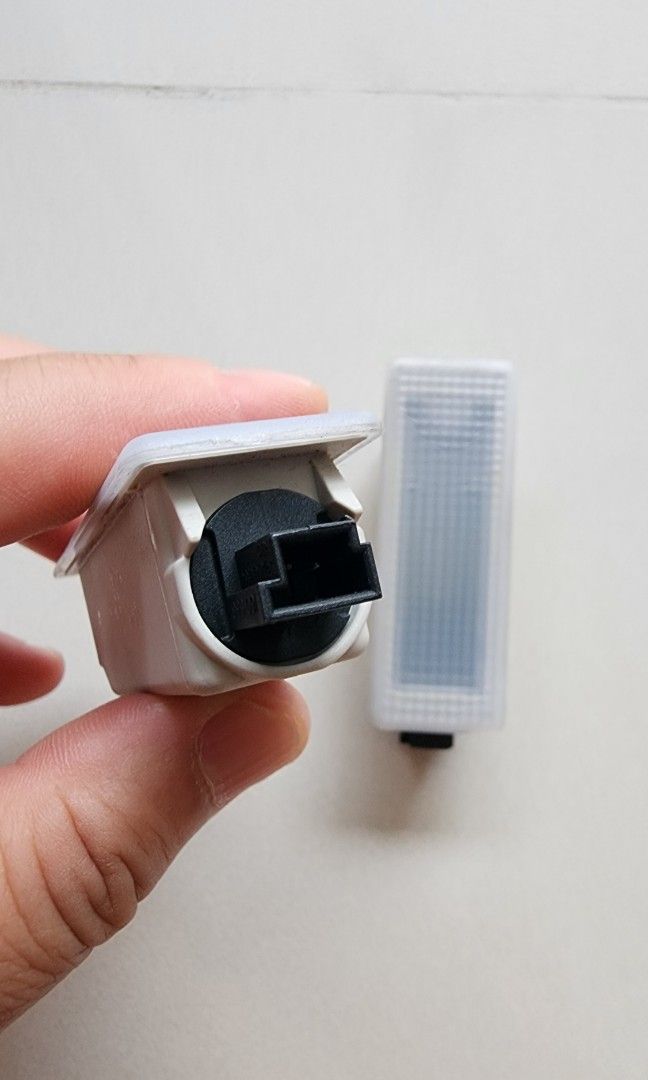 Genuine BMW Interior Footwell Light (5W Trub) - 63316972605, Car ...