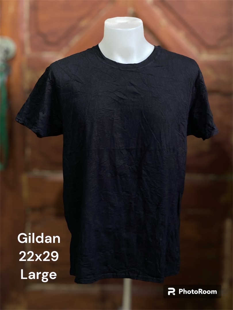 Gildan Plain Black Tee, Men's Fashion, Tops & Sets, Tshirts & Polo ...