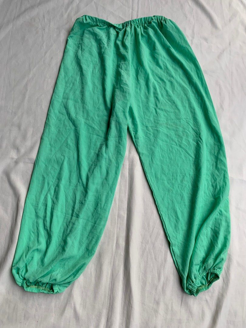 Green Squarepants Wide Leg Garterized, Women's Fashion, Bottoms, Other ...