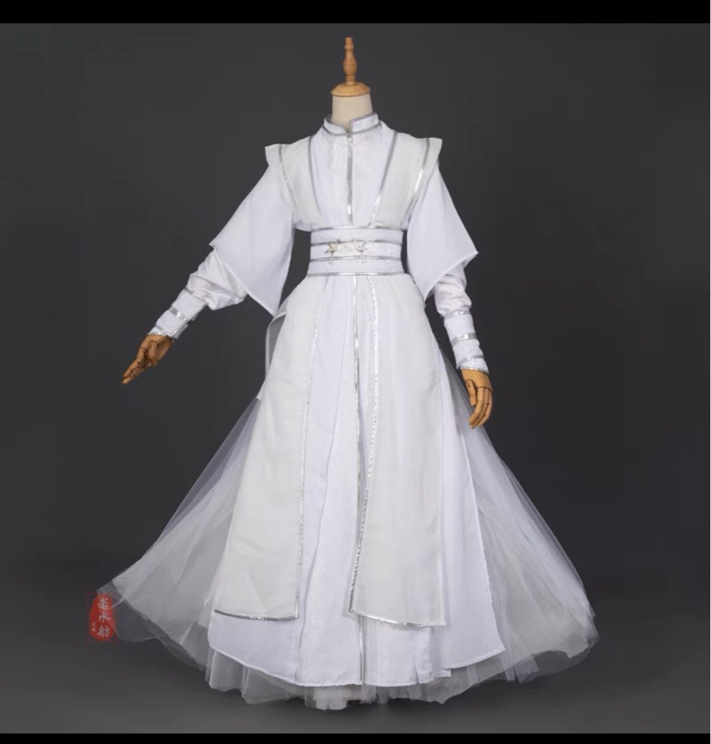 Hanfu in white and silver, Women's Fashion, Dresses & Sets, Traditional ...