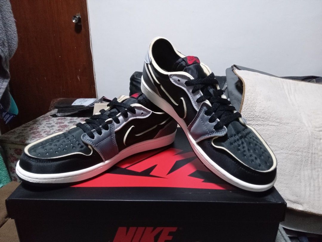 J1 Low OG EX Black Smoke Grey, Men's Fashion, Footwear, Sneakers on ...