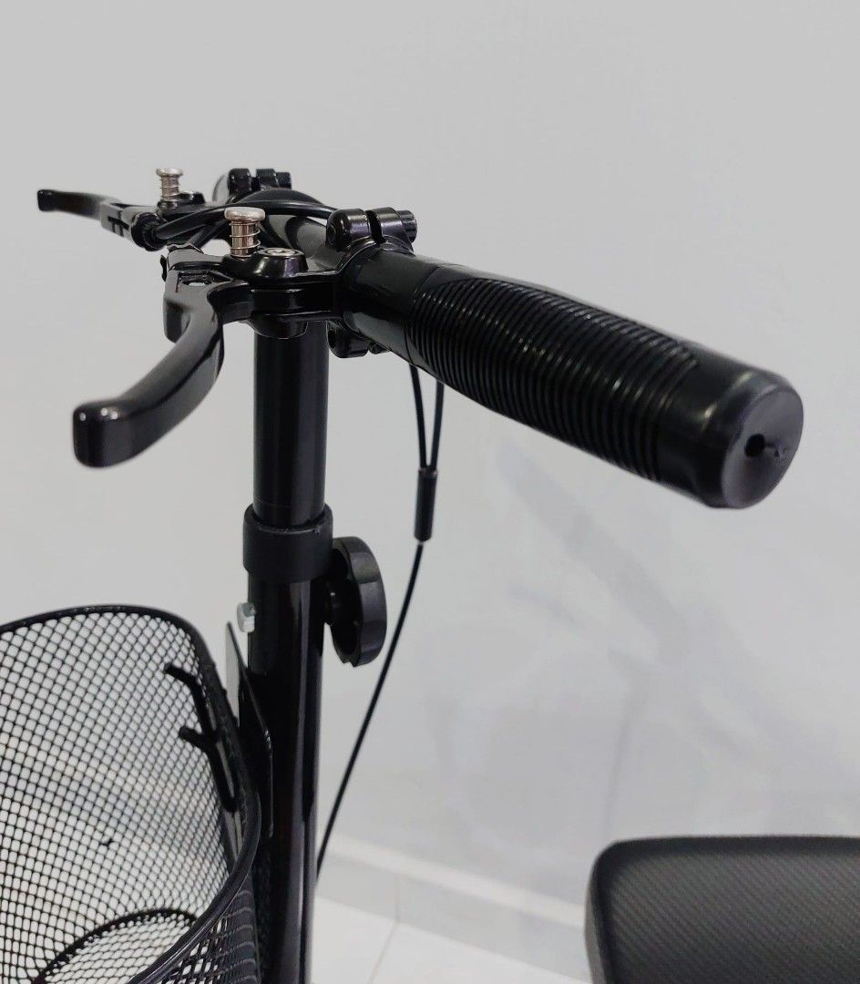Knee Scooter, Health & Nutrition, Assistive & Rehabilatory Aids ...