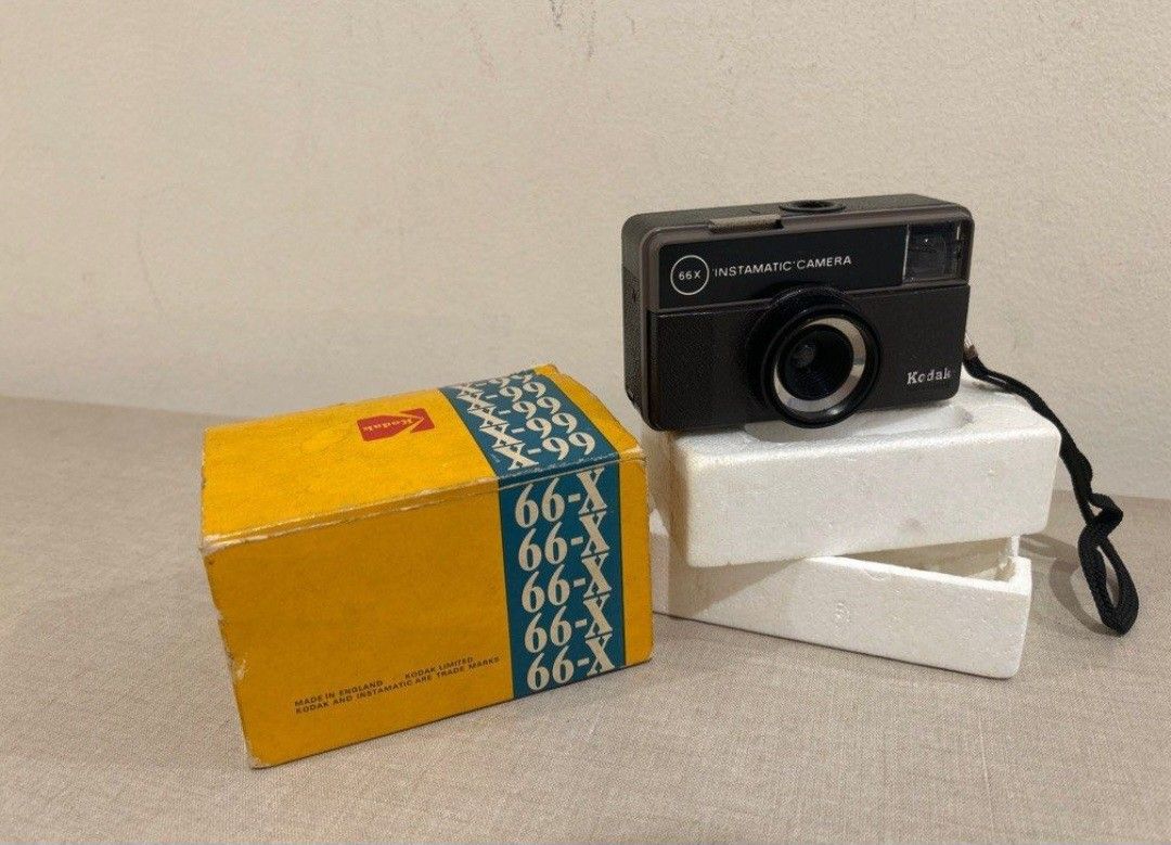 Kodak instamatic camera 66-X, Photography, Cameras on Carousell