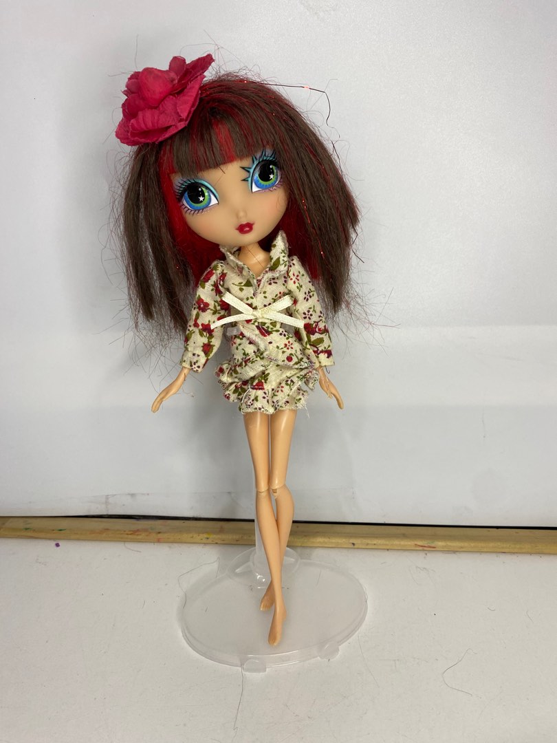 La Da Dee Doll, Hobbies & Toys, Toys & Games on Carousell