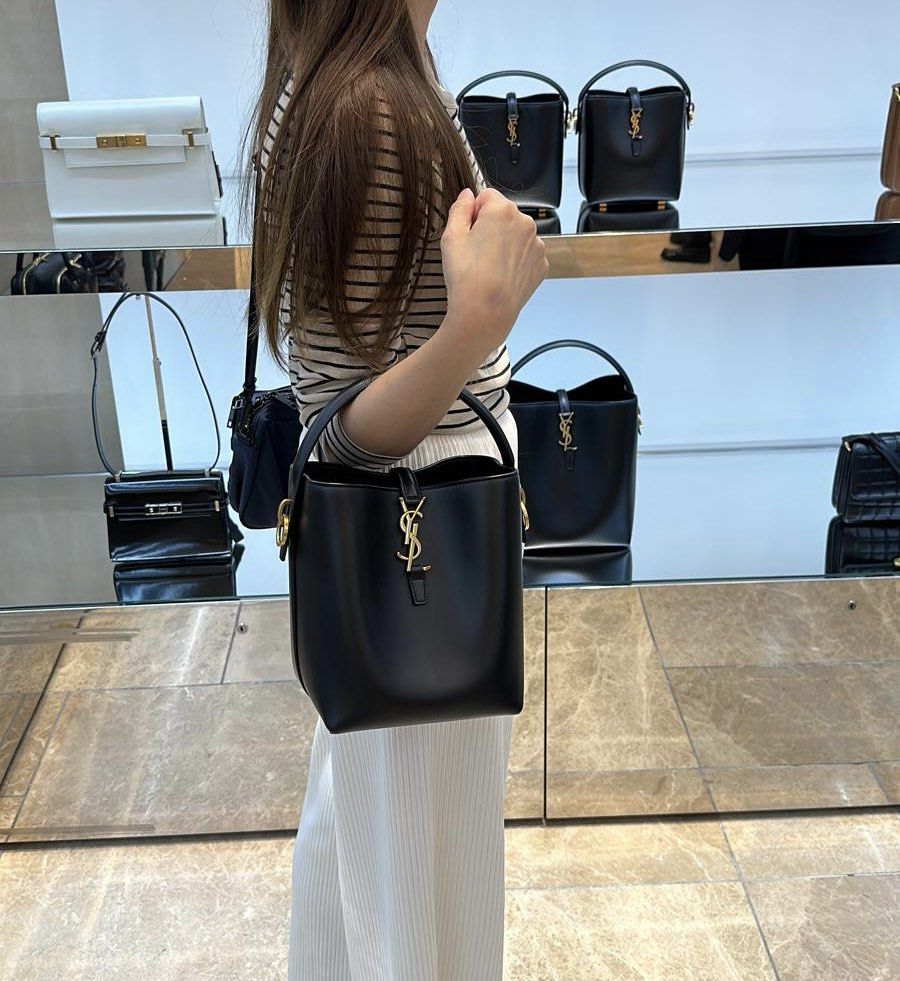 代購 Ysl LE 37 水桶 SMALL IN SHINY LEATHER , 名牌, 手袋及銀包 - Carousell