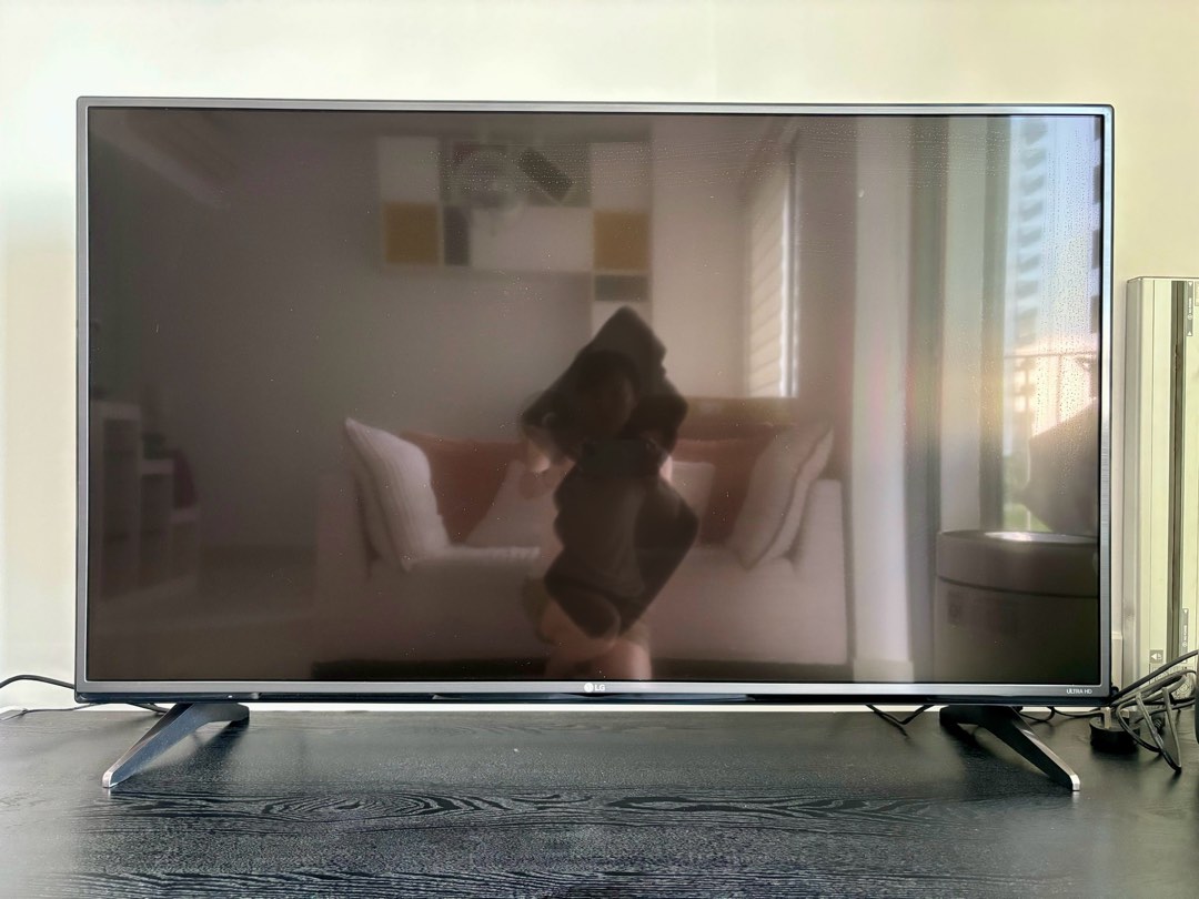 LG Ultra HD Television, TV & Home Appliances, TV & Entertainment, TV on Carousell