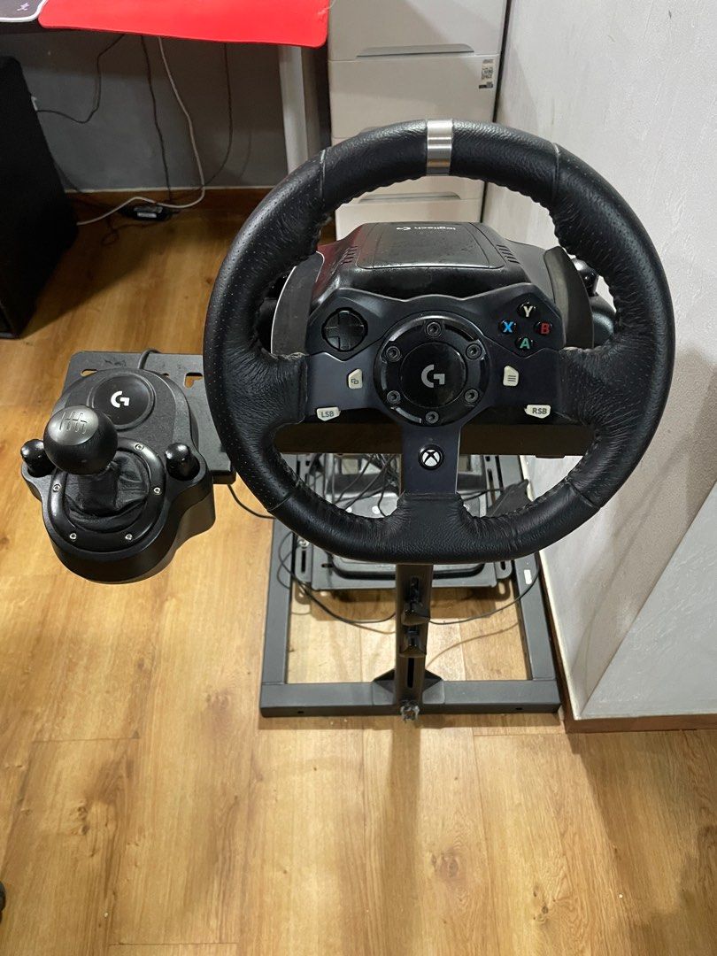 Logitech G920 Steering Wheel with Next Level racing GT lite stand ...