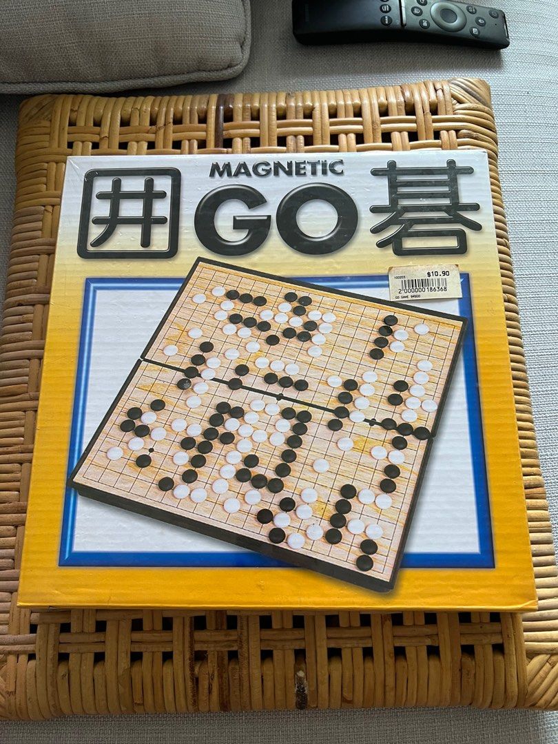 Magnetic Go board, Hobbies & Toys, Toys & Games on Carousell
