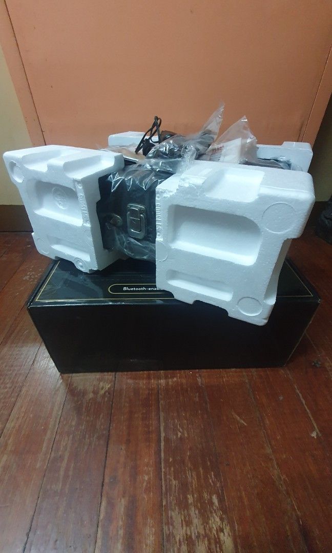 Satchmi Motorino Turntable, Audio, Portable Music Players on Carousell
