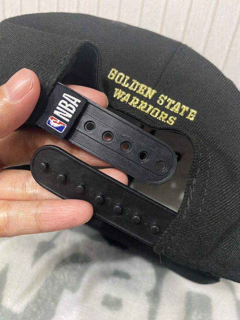 Nba GSW CAP, Men's Fashion, Watches & Accessories, Caps & Hats on Carousell