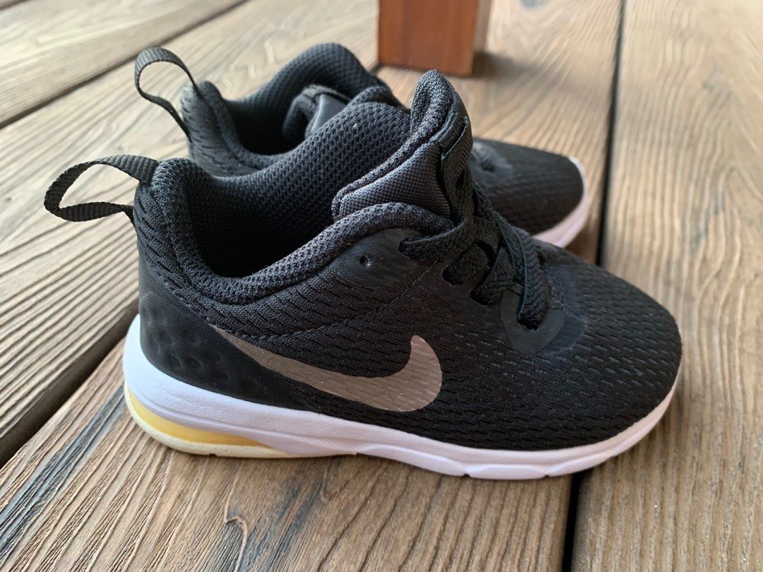 Nike Black sneaker, Babies & Kids, Babies & Kids Fashion on Carousell