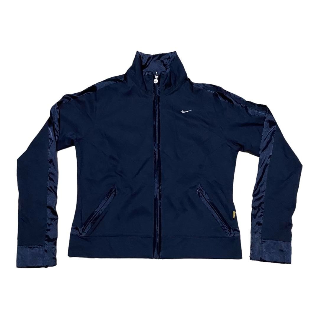 Nike navy BlueTrack jacket Large, Men's Fashion, Activewear on Carousell