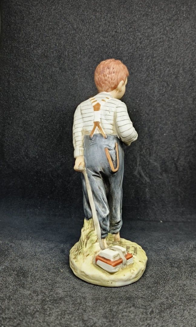 Norman Rockwell "Red head" Porcelain Figurine, Hobbies & Toys ...