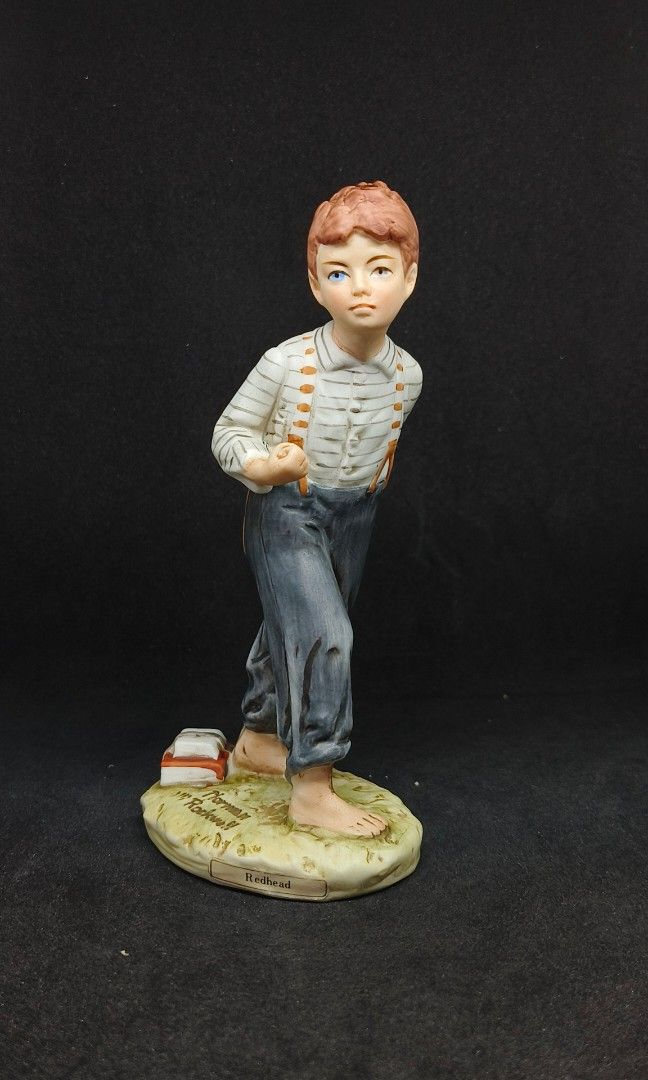 Norman Rockwell "Red head" Porcelain Figurine, Hobbies & Toys ...