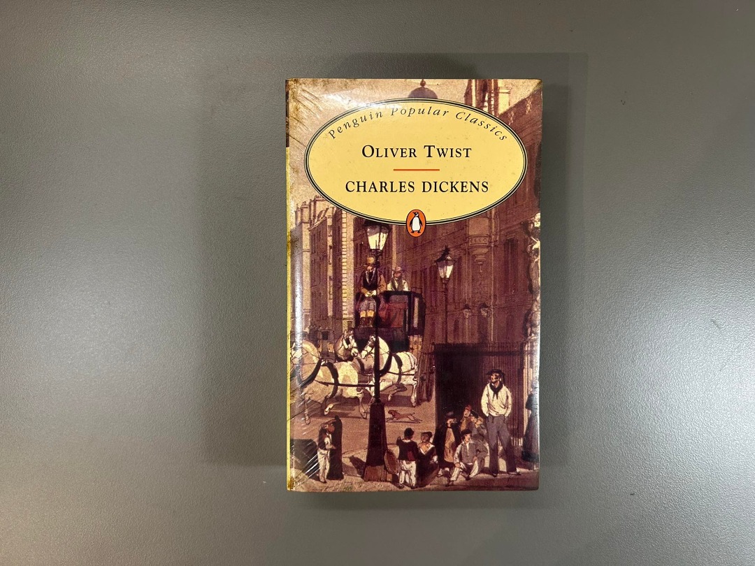 Oliver Twist by Charles Dickens, Hobbies & Toys, Books & Magazines ...