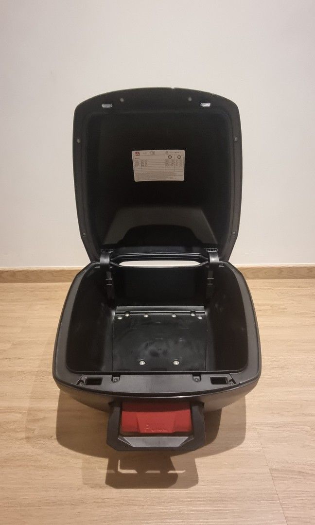 Original BMW Top Box (30lt) with baseplate, Motorcycles, Motorcycle ...