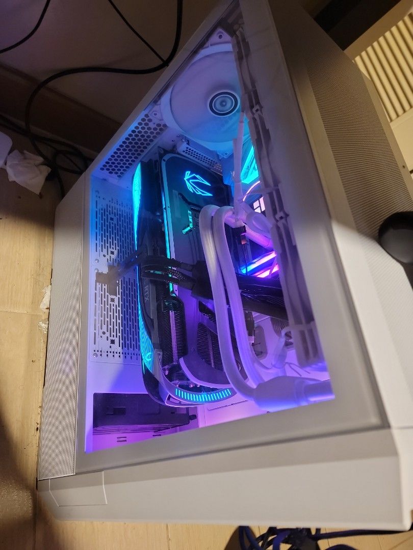 pc box/container, Computers & Tech, Parts & Accessories, Other ...