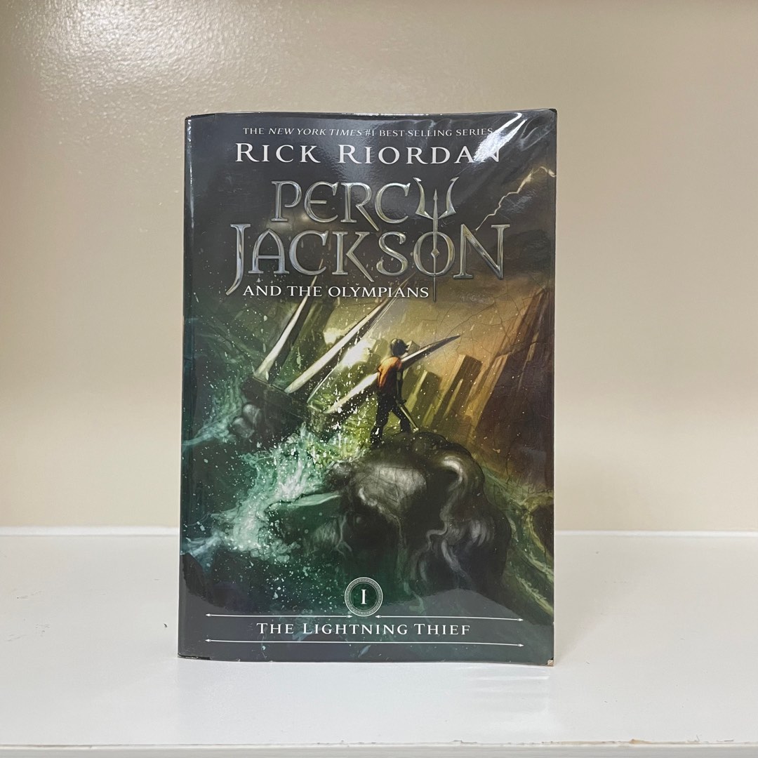 Percy Jackson and the Olympians: The Lightning Thief - Rick Riordan ...