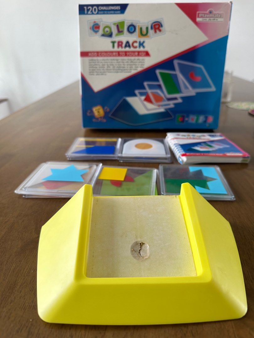 Playmate colour track game, Hobbies & Toys, Toys & Games on Carousell