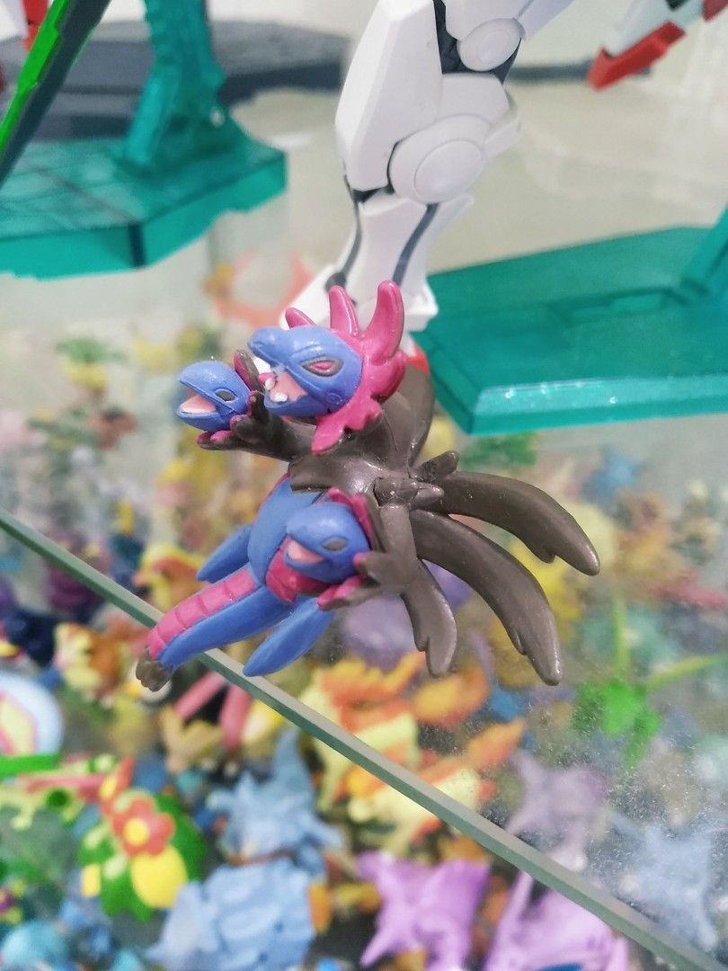 Pokemon Tomy Hydreigon, Hobbies & Toys, Toys & Games on Carousell