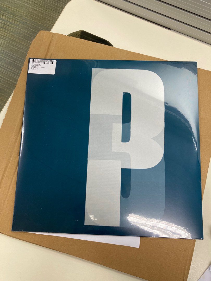 （全新）Portishead - Third vinyl 黑膠 （2LP), 興趣及遊戲, 音樂、樂器 & 配件, 音樂與媒體 - 黑膠碟 ...