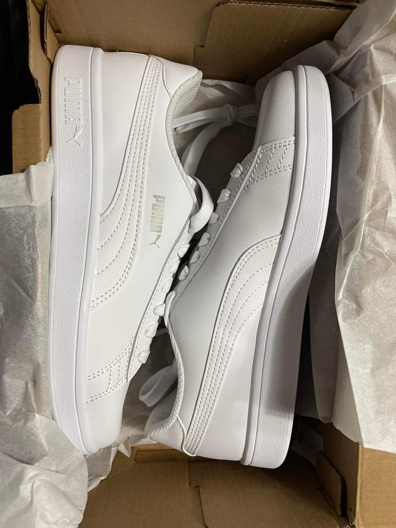 Puma White Shoes / Sneakers, Women's Fashion, Footwear, Sneakers on ...
