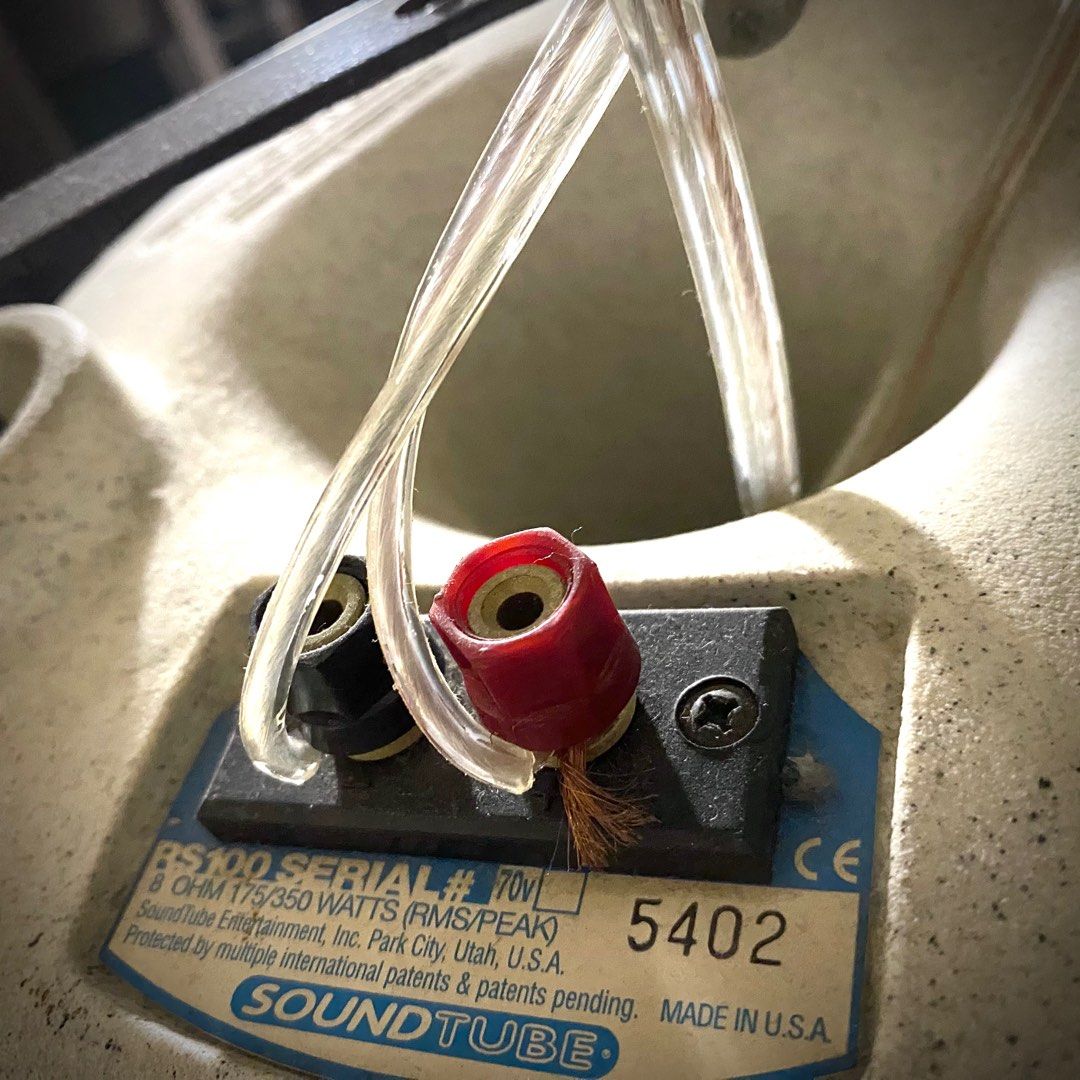 Rare SOUNDTUBE Omnidirectional speakers 175/350watts, Audio, Soundbars ...