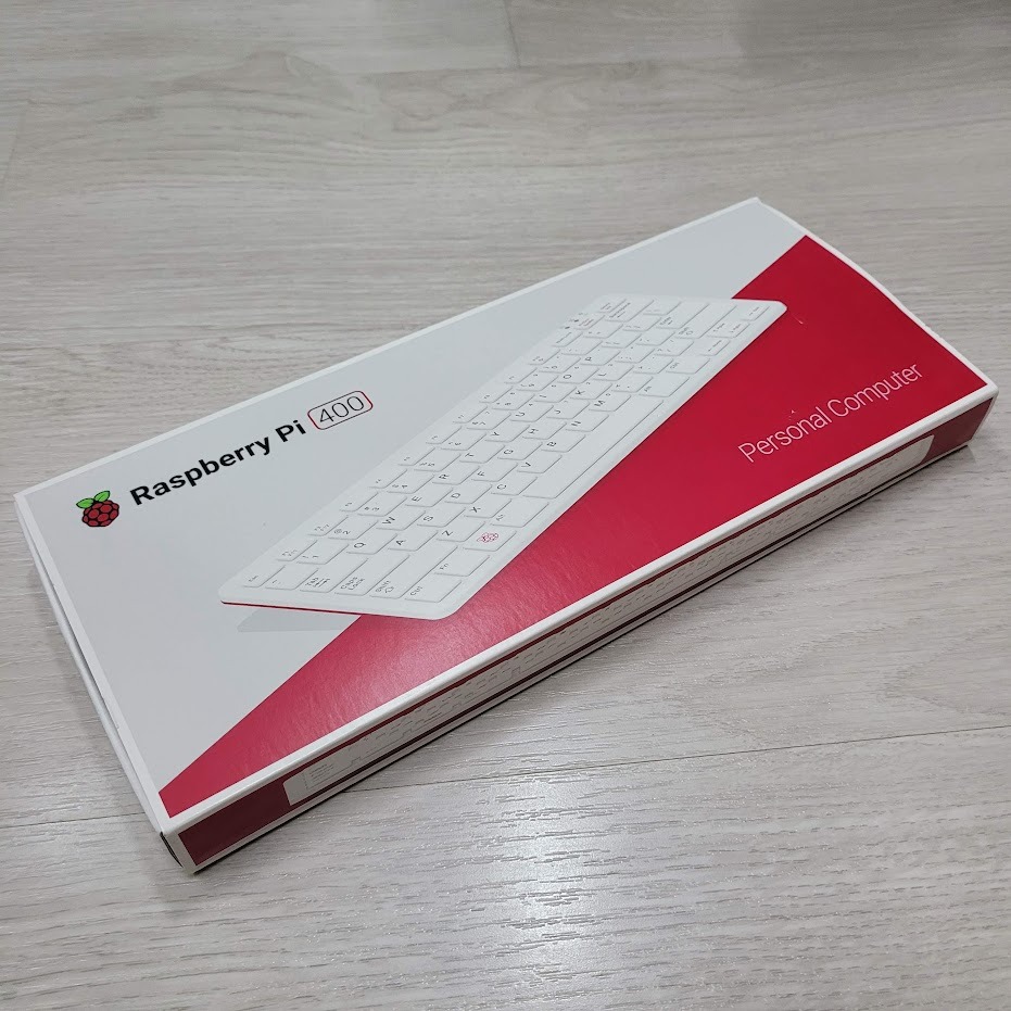 Raspberry Pi 400 + Adafruit CYBERDECK HAT, 電腦及科技產品, 電腦周邊產品, 電腦鍵盤及相關產品在旋轉拍賣