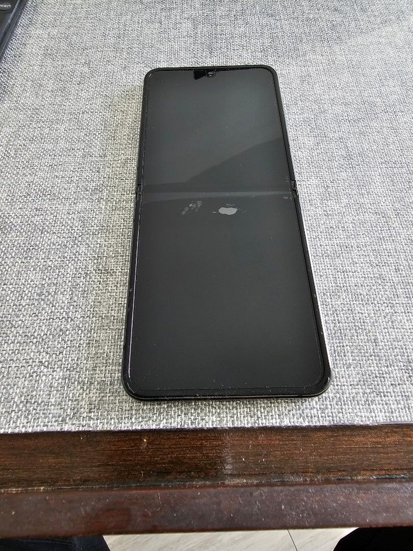 Samsung Flip 4 128 GB Grey 128 GB, Mobile Phones & Gadgets, Mobile ...