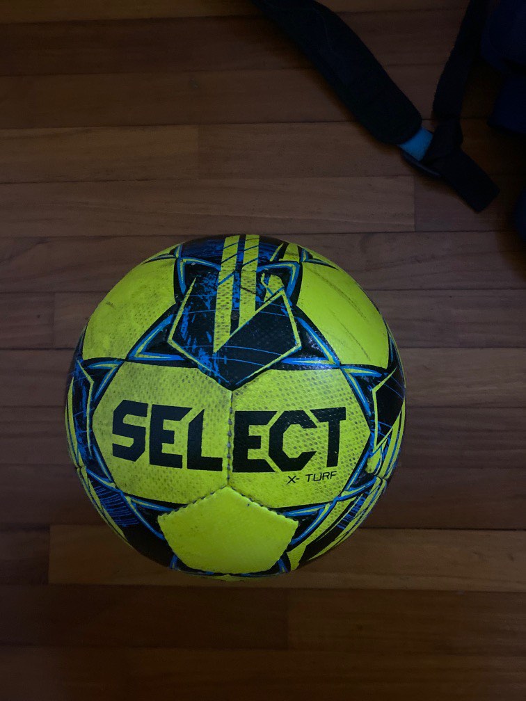 select ball x-turf, Sports Equipment, Sports & Games, Racket & Ball ...