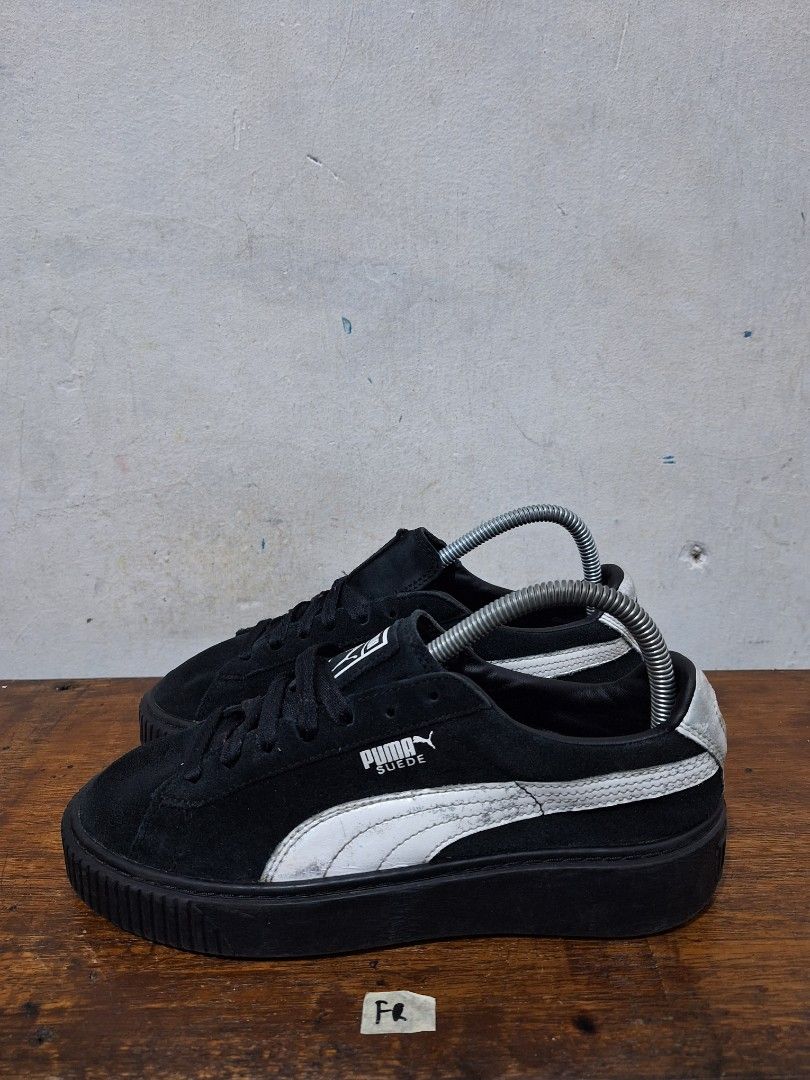 Sepatu second original Puma suede size 38,5, Fesyen Pria, Sepatu ...