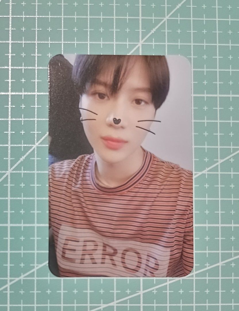 Shinee Taemin photocard RARE (Shinee World Ace Kit 2020), Hobbies ...