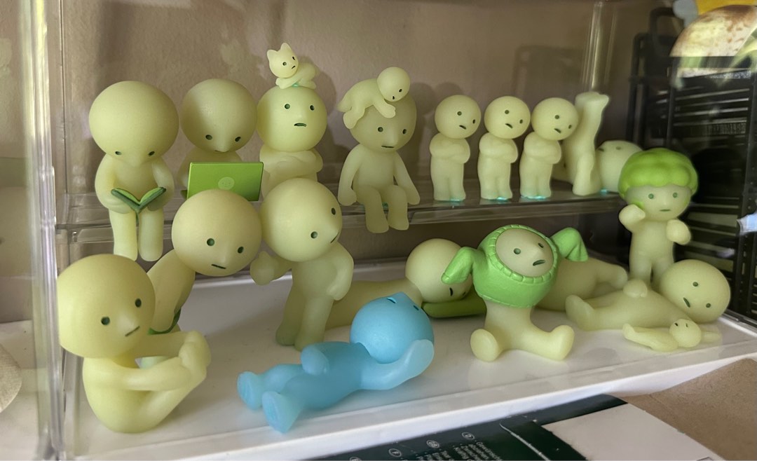 smiski set (inch check), Hobbies & Toys, Toys & Games on Carousell