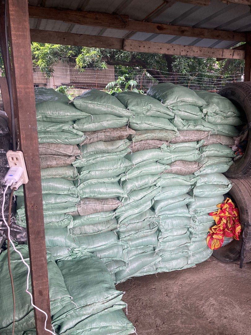 Soil (loam soil and graden soil available), Furniture & Home Living ...