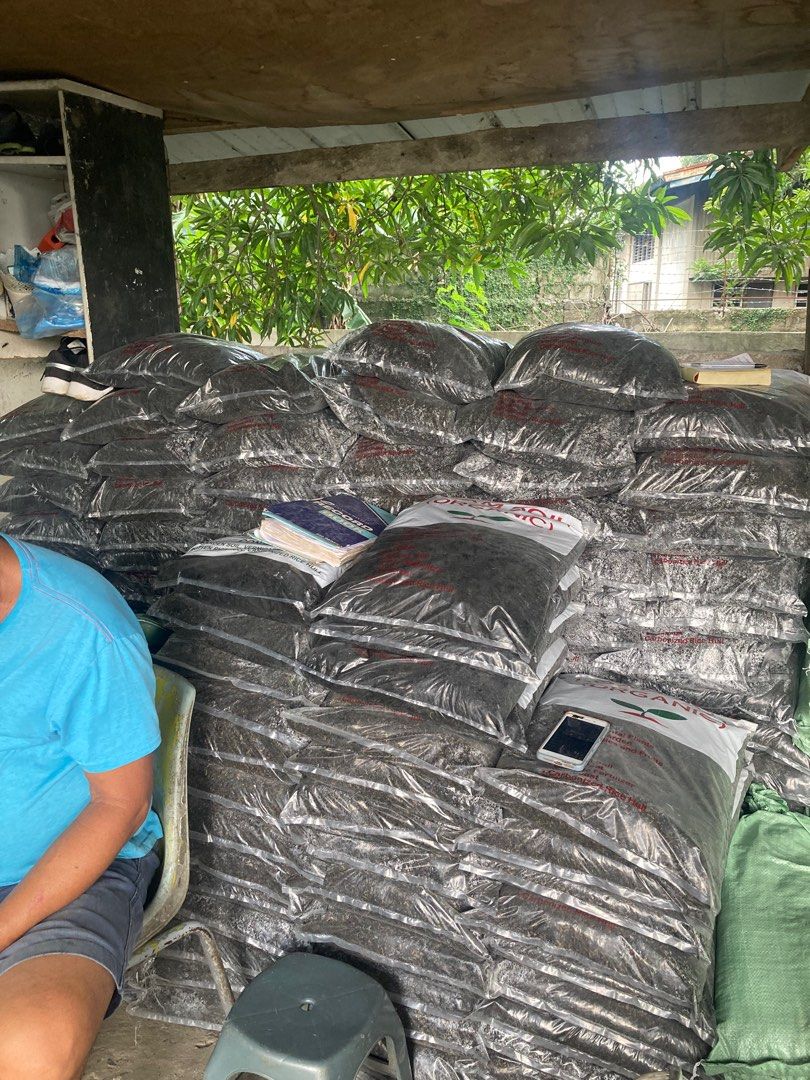 Soil (loam soil and graden soil available), Furniture & Home Living ...
