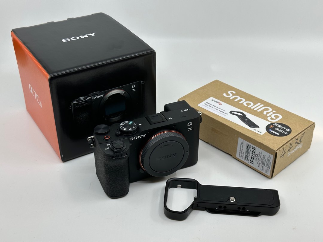 新淨Sony A7C2行貨 SmallRig 多一粒原廠電再送Godox XproS TT350S, 攝影器材, 相機 - Carousell