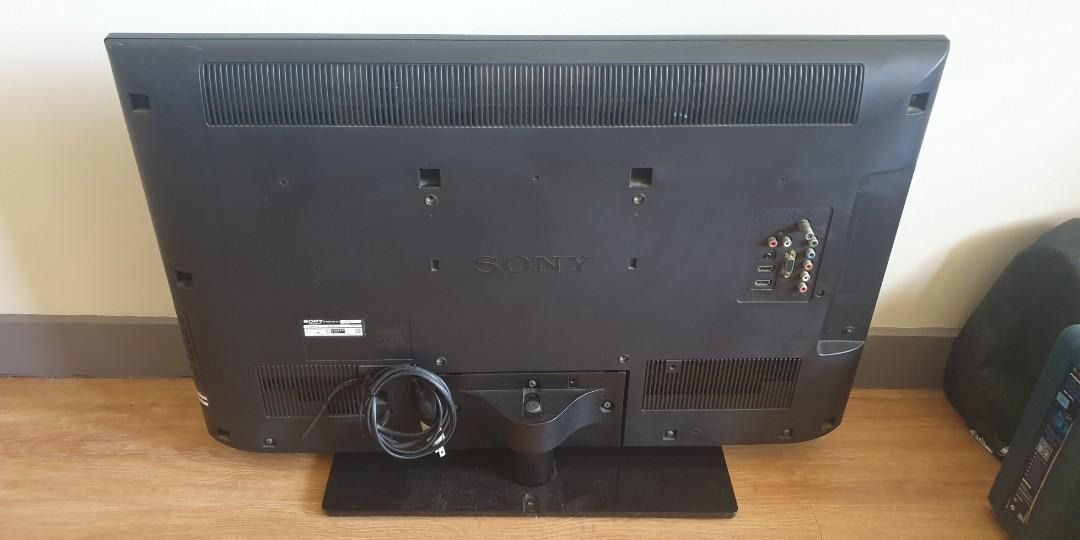SONY BRAVIA 32" LCD TV, TV & Home Appliances, TV & Entertainment, TV on ...