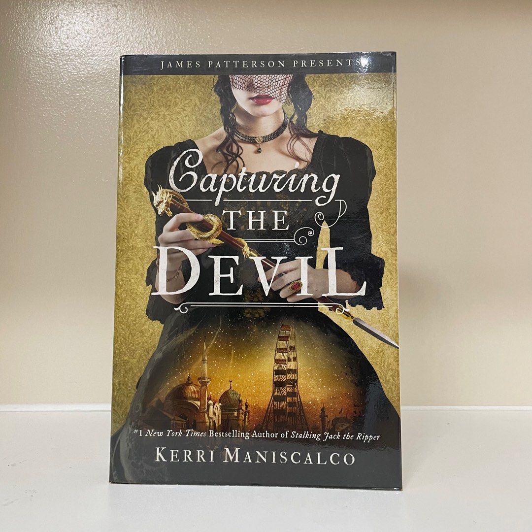 Stalking Jack the Ripper (set) - Kerri Maniscalco, Hobbies & Toys ...