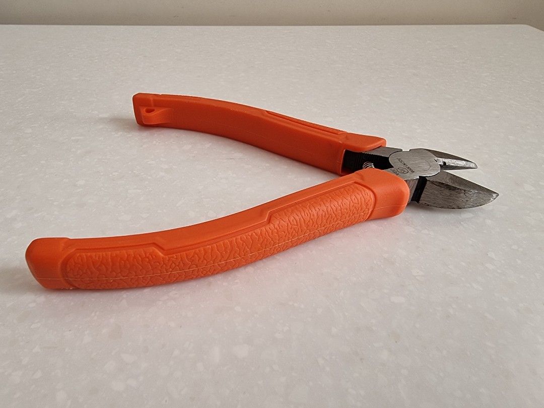 Standard Nipper Cutting Tool, Furniture & Home Living, Home Improvement ...