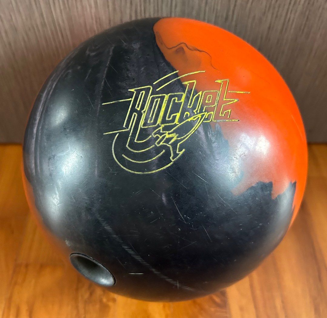 Storm Rocket Bowling Ball, Sports Equipment, Sports & Games, Billiards & Bowling on Carousell