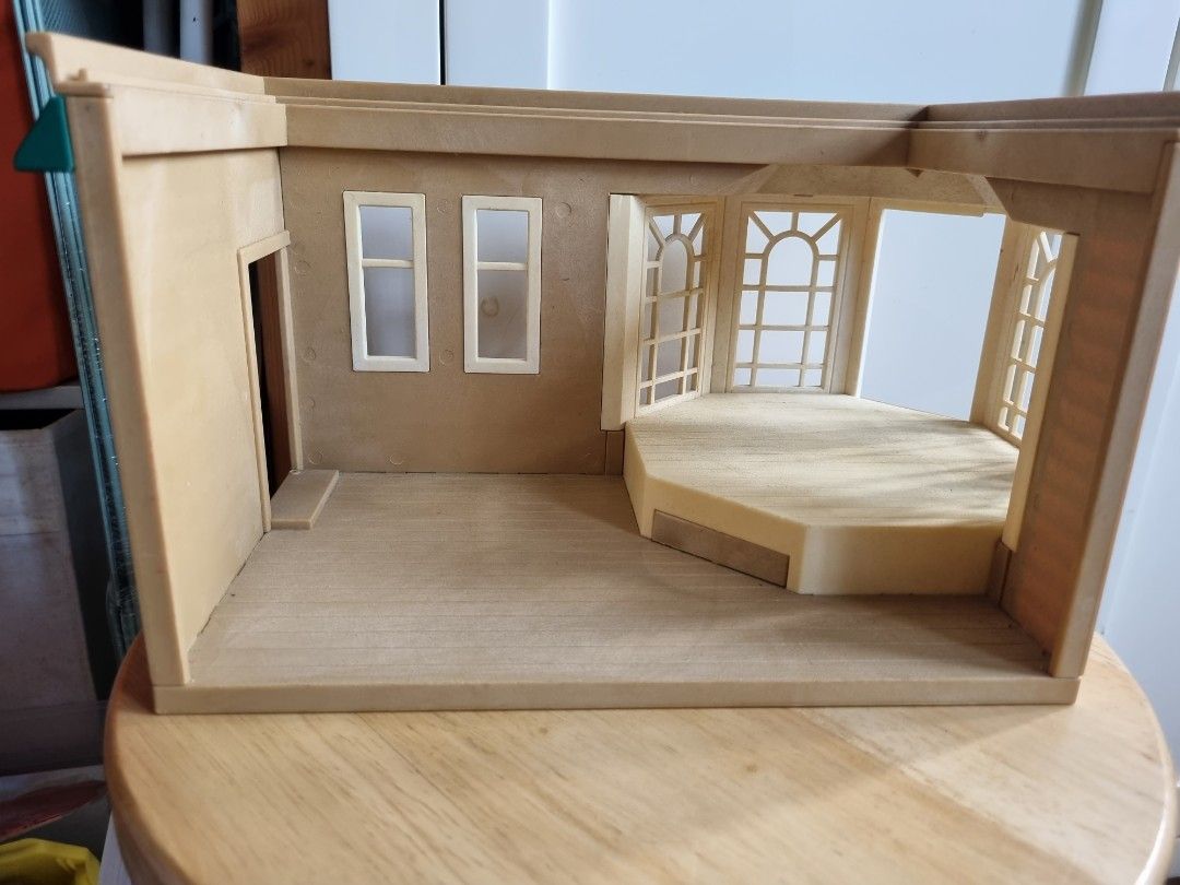 Sylvanian family playhouse, Hobbies & Toys, Toys & Games on Carousell