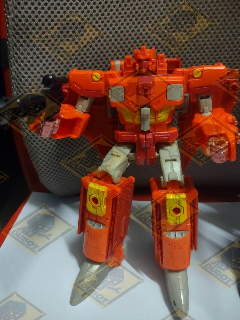 Transformers Titans Return Sentinel Prime and Astro Train, Hobbies ...