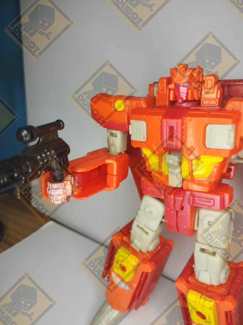 Transformers Titans Return Sentinel Prime and Astro Train, Hobbies ...