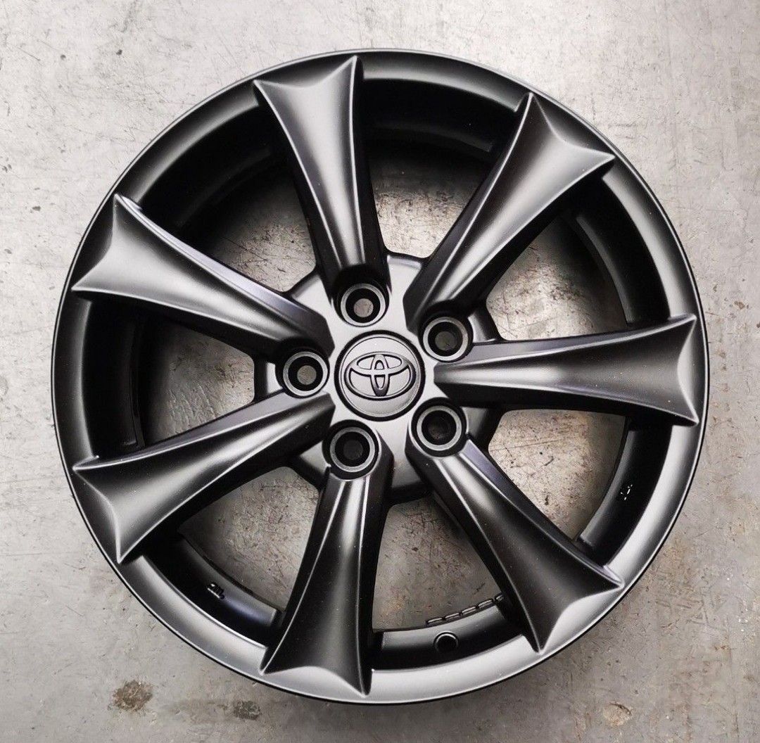 Used 15" Original Toyota Rims, Car Accessories, Tyres & Rims on Carousell
