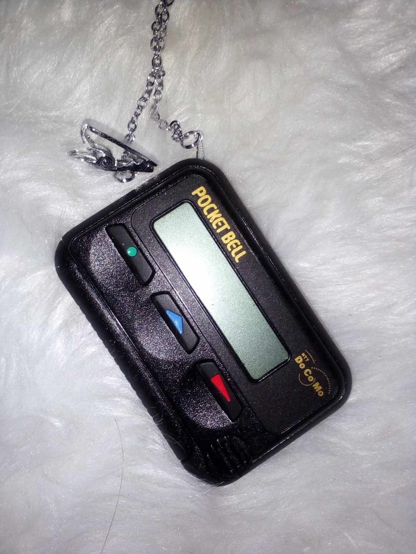 VINTAGE PRELOVED BEEPER- POCKETBELL BEEPER OLD STYLE, Hobbies & Toys ...