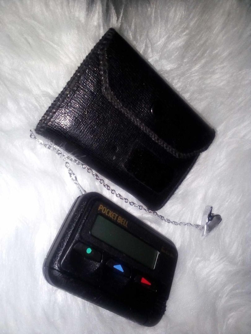 VINTAGE PRELOVED BEEPER- POCKETBELL BEEPER OLD STYLE, Hobbies & Toys ...