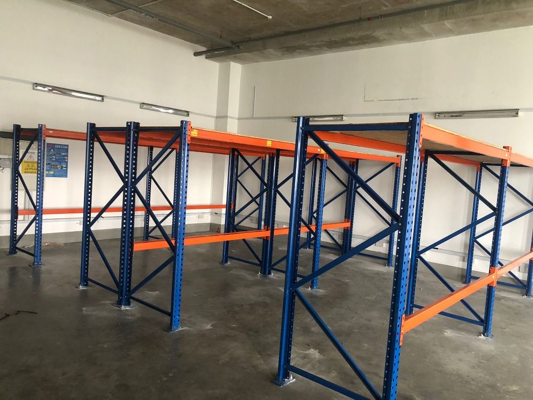 Warehouse racking / racking / shelving / pallet racking / heavy duty ...