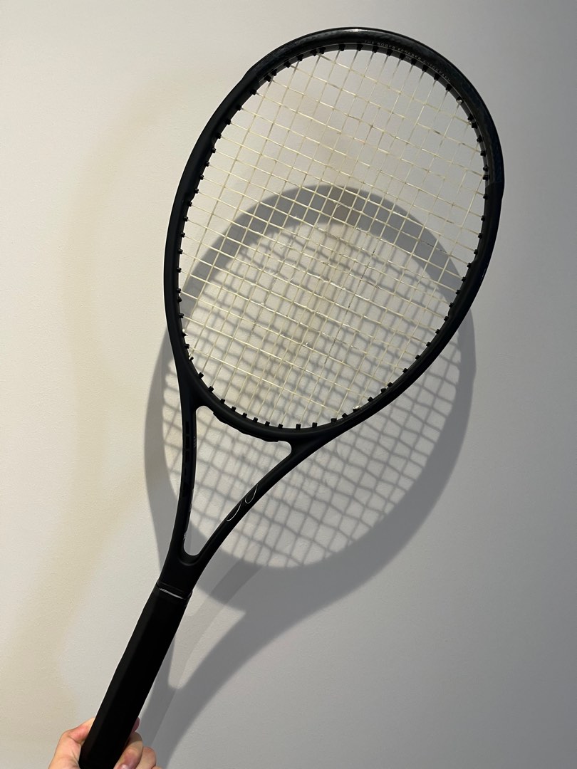 Wilson Pro Staff RF97 v13 Autograph, Sports Equipment, Sports & Games ...